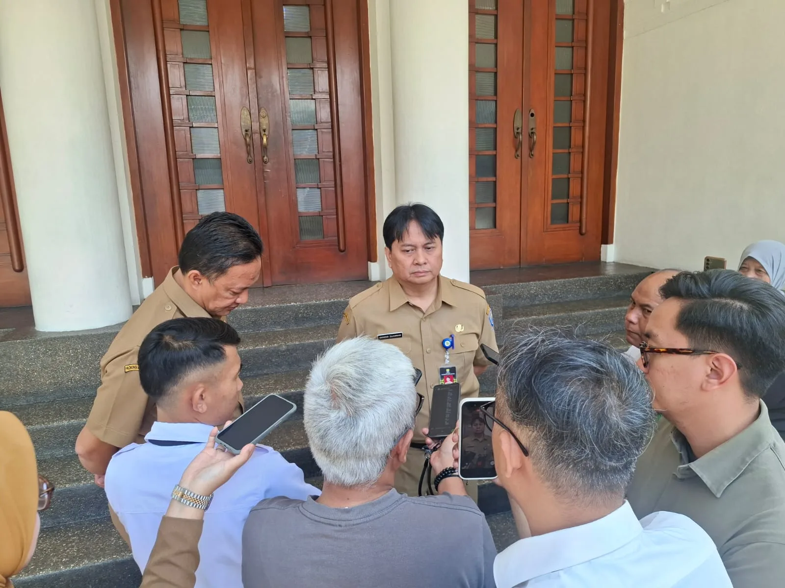 Sekda Kota Bandung: ASN Wajib Patuh pada Proses Hukum, Pelayanan Publik ...